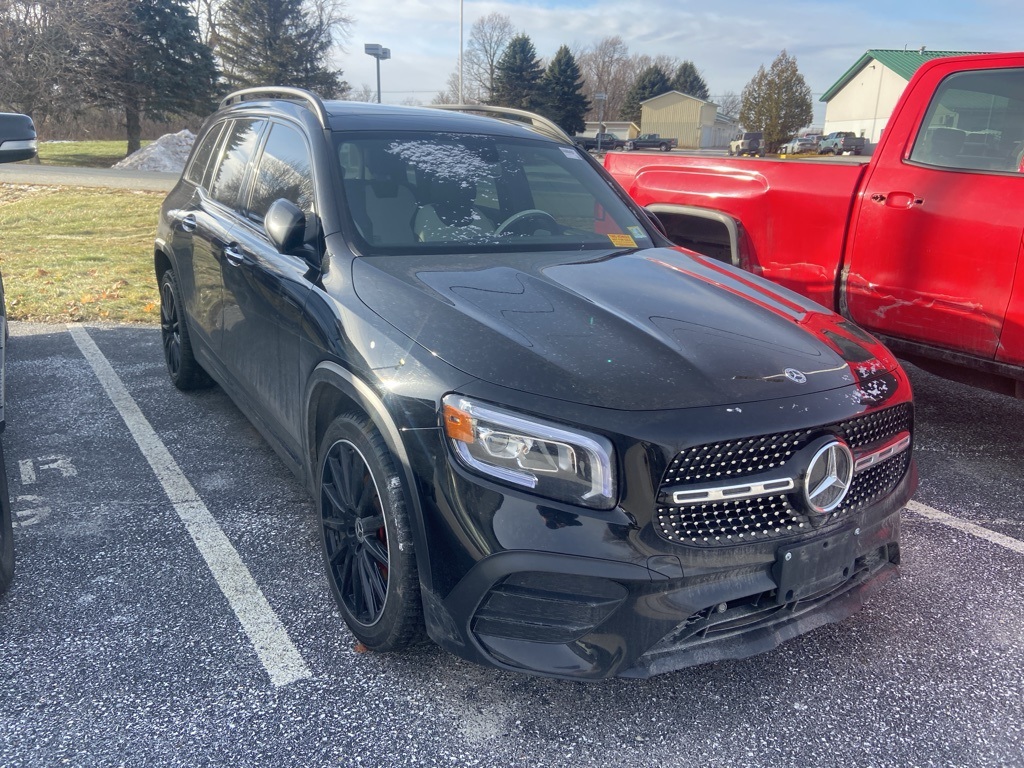 2022-Mercedes-Benz-GLB-GLB-250